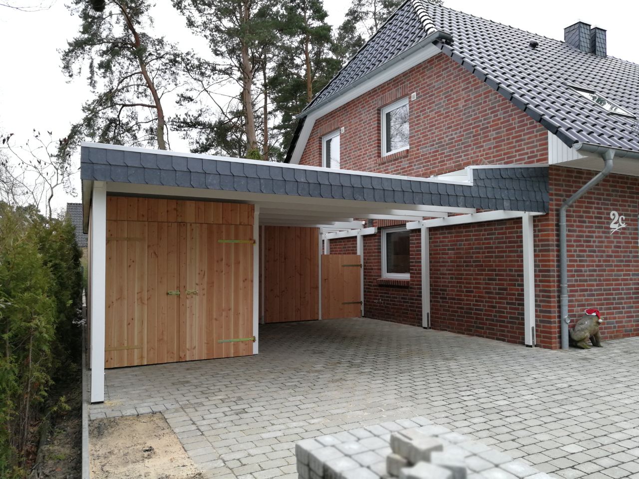 Carport Mit Glasdach An Hauswand